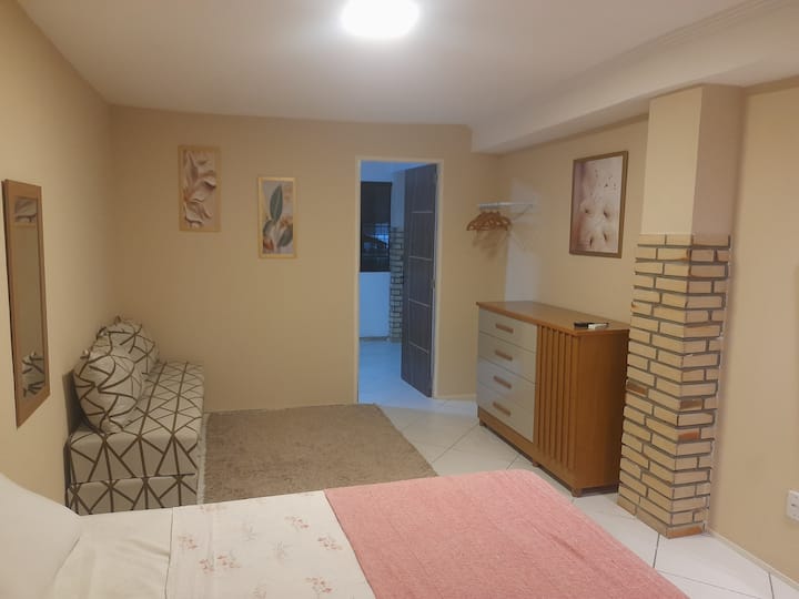 Kitnet No Centro De L De Freitas - Lauro de Freitas