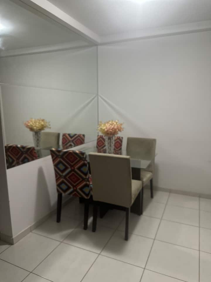 Apartamento Confortável E óTima Localização. - Vitória da Conquista