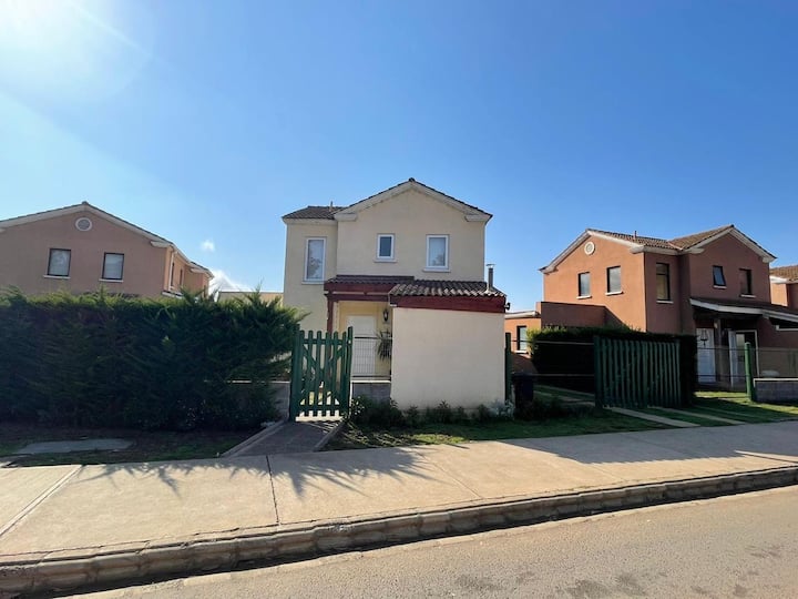 Casa En Punta Puyai Papudo A Pasos De La Playa - Papudo