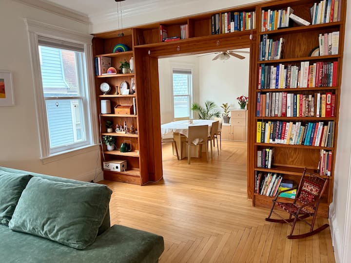 3 Br With W/d And Peloton In Cute Neighborhood - Boston, MA