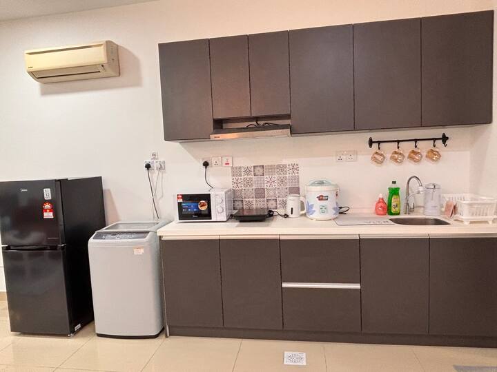 Ss15 Courtyard Studio|go0gle Tv| Nflix|100m To Lrt - Subang Jaya