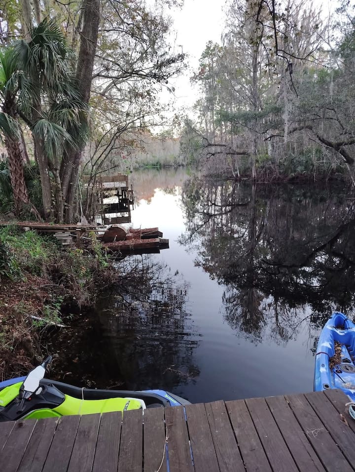 The River House With A Dock 420 Friendly Outside - Rainbow Springs, FL
