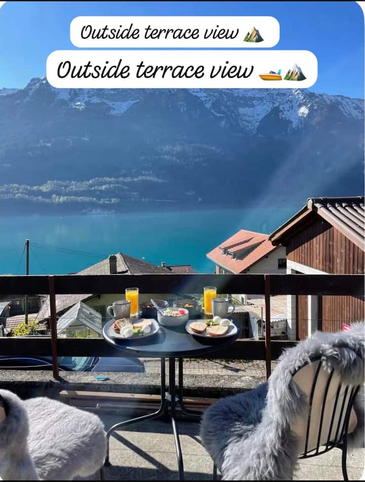 Breathtaking Lake & Mountain View Apartment 1 - Grindelwald