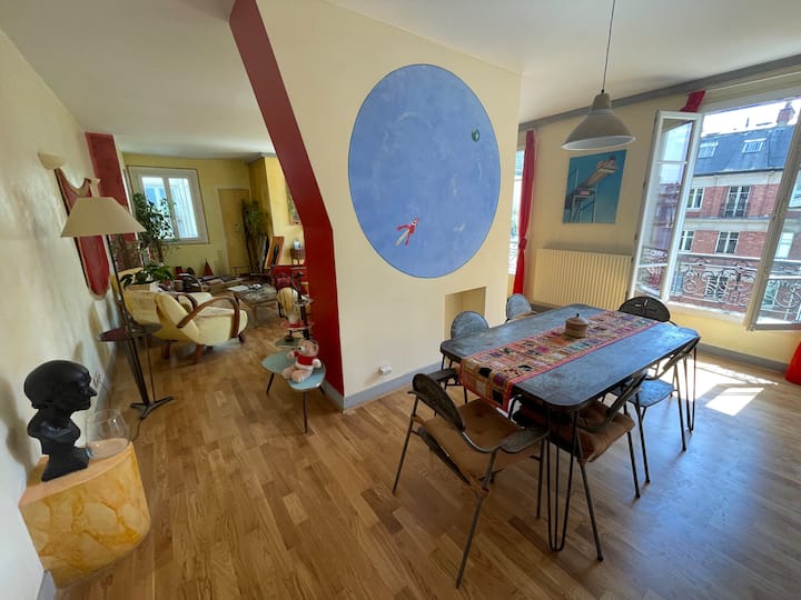 Confort Et Calme Au Pied De Montmartre - Paris