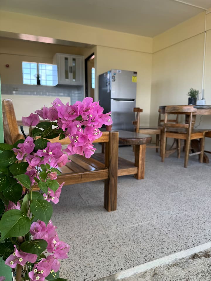 Balair - Your Cozy Rooftop Lair In Baler - Baler
