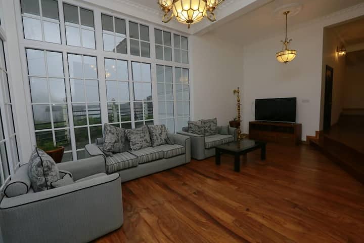 Sun In Moon Hotel - 努沃勒埃利耶區