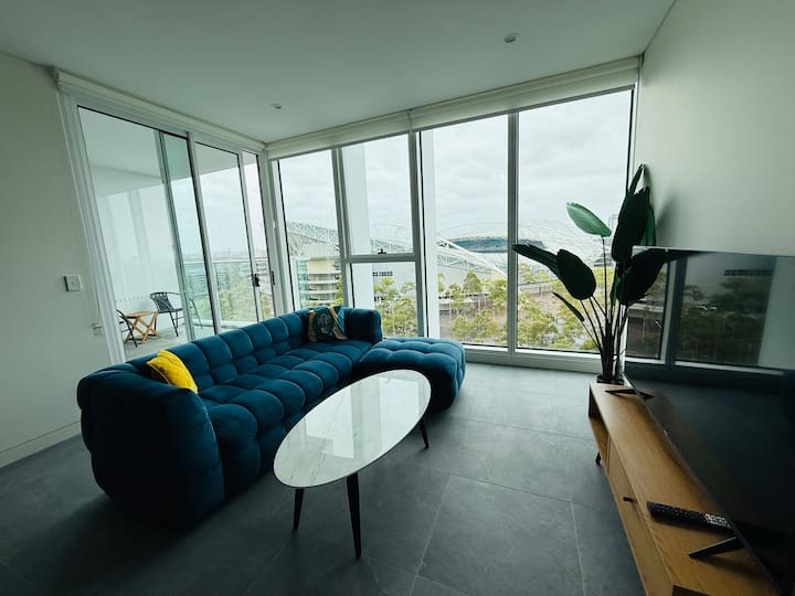 Olympic Park Gem 2 Bedroom Condo-parking, Pool Gym - Parramatta