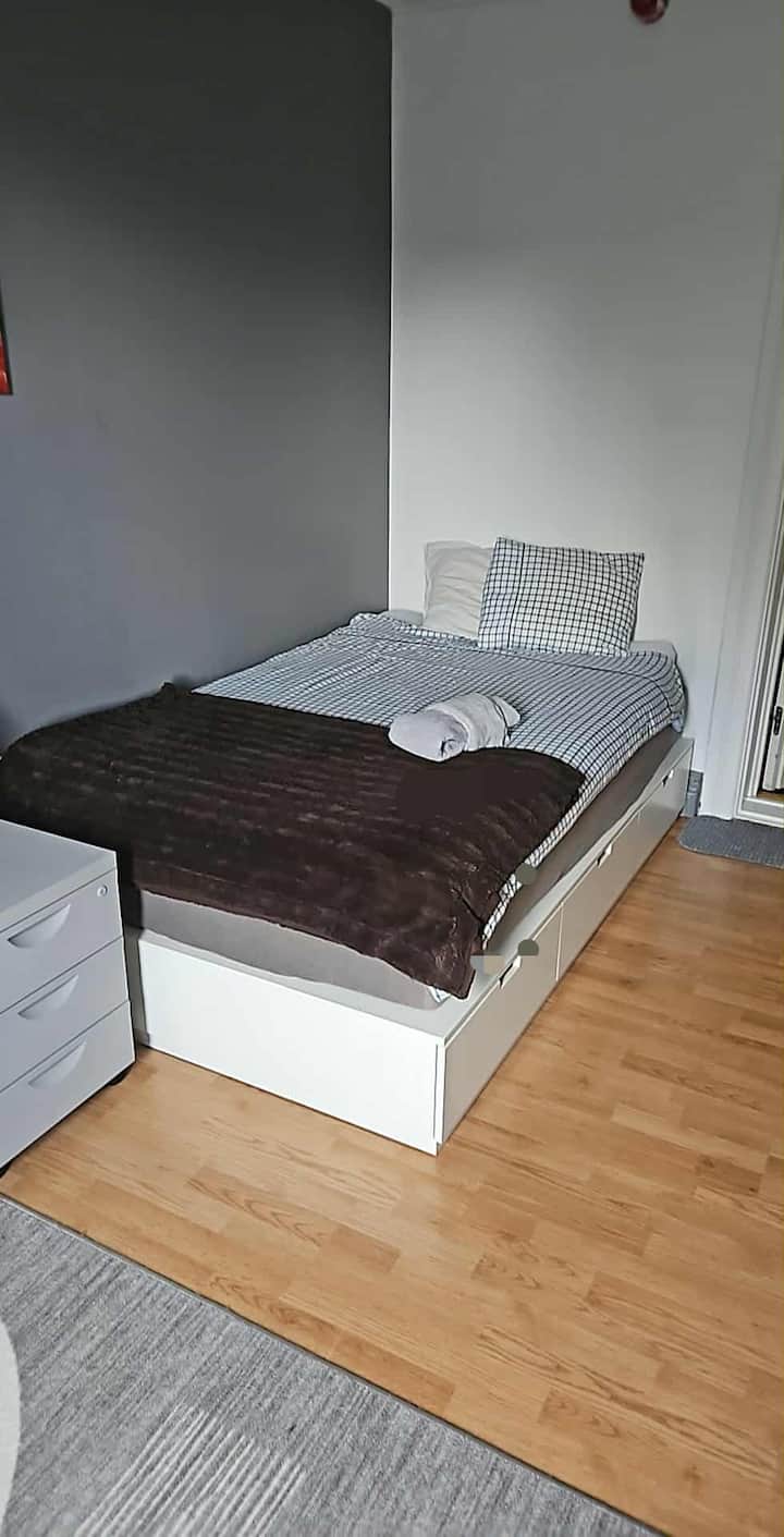 Gästis Marieholm, 5 - Sweden