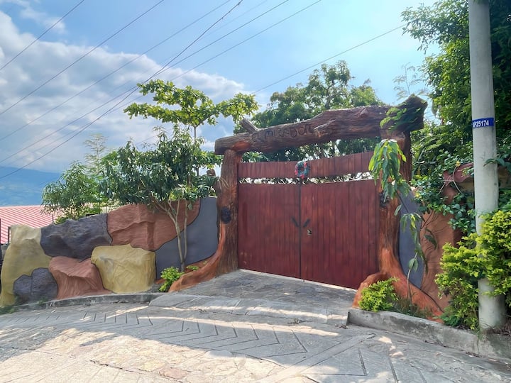 Caverna El Mirador - La Mesa
