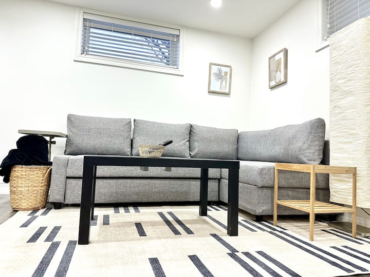 Spacious Suite | Near Utm & Sq1 Mall - Mississauga