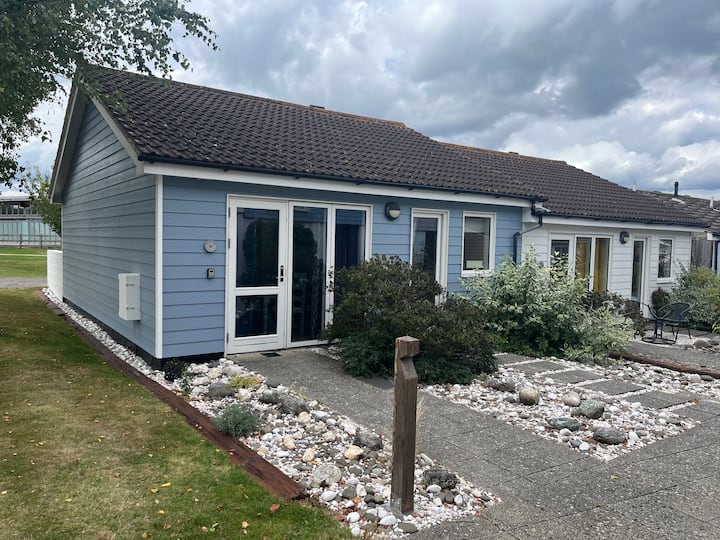 Holiday Cottage Westbay Iow - Isle of Wight