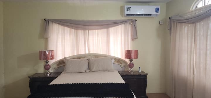 Marva's Whitehouse By Tigress (1 Bedroom Apt) - Negril