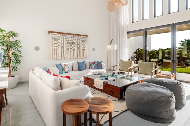 Oceanfront Villa For 12 W/ Pools, Jacuzzi & Chef - Nayarit