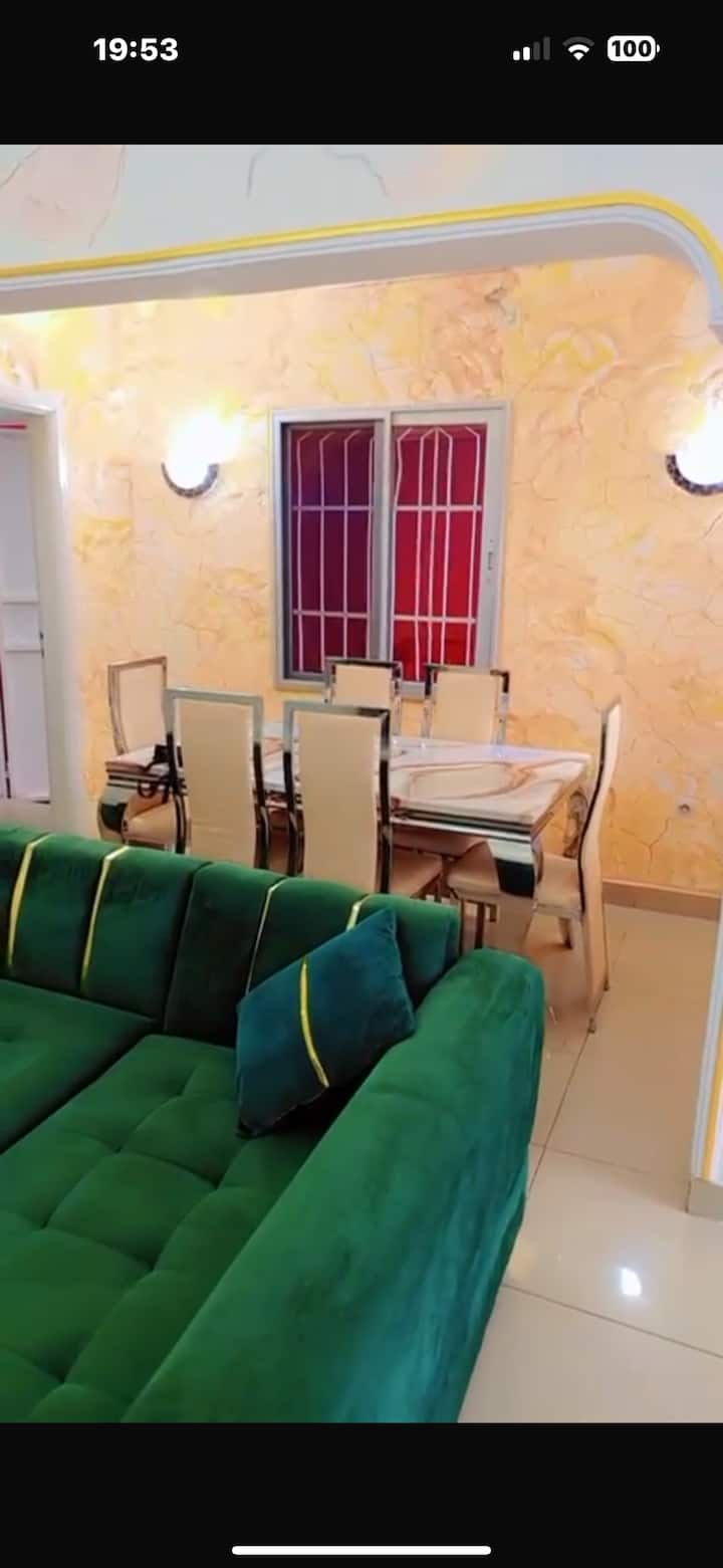 Maison Meublée En Location. - Kinshasa