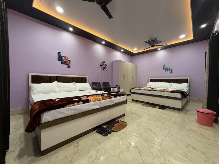 Entire Ground & 1st Floor-ths - Varanasi