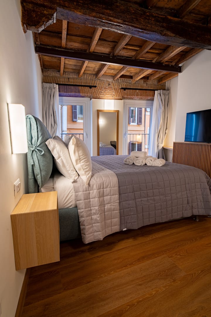 Stars 81 [Apartment] - Monti