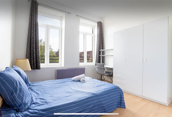 Chambres Dans Une Colocation - Mouscron