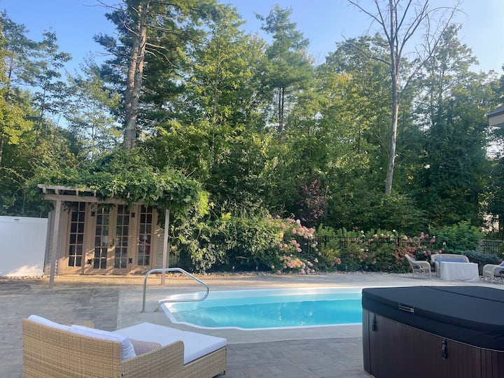 Saratoga Home W/ Pool/hottub 8 Mins To Track - Saratoga Springs, NY