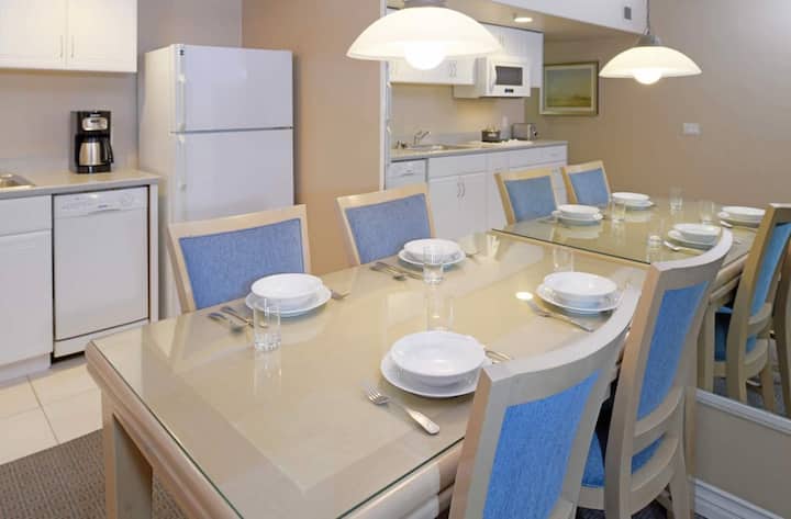 2 Bedroom Kitchen Suite Ocean View W/ Parking - Dana Point, CA