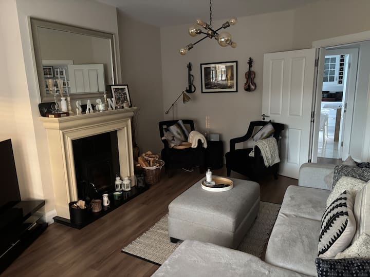 Luxury 2 Bed Stylish New Home - Limerick