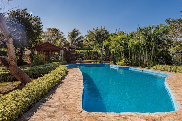 “Piscina Y Bbq Al Estilo Cubano” - Havana