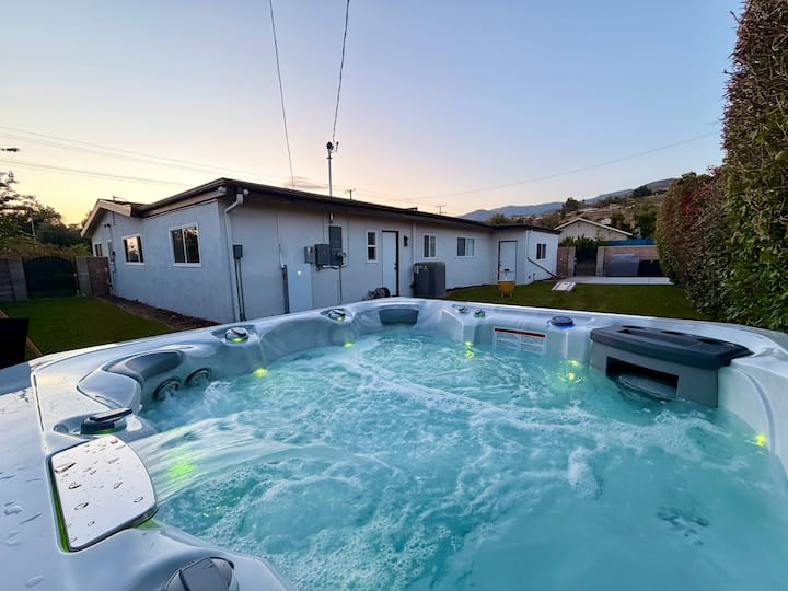 Private Hot Tub + Game Nights | Group Getaway - San Bernardino, CA