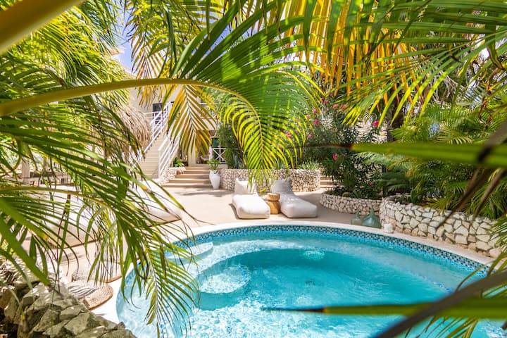 *New* 1br At Jan Thiel Beach With Cozy Pool - Curaçao