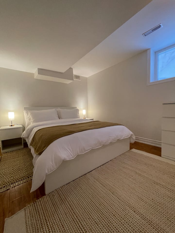 Mapleview Retreat In South Barrie - Barrie