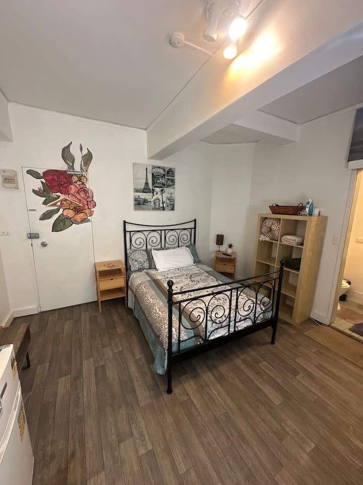 Fully Furnished Apartment Ready - Sydney