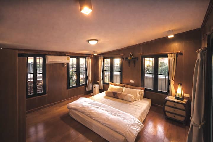 Private Thai Wooden Cabin On Rooftop W/ Sunset - Chiang Mai, Thailand