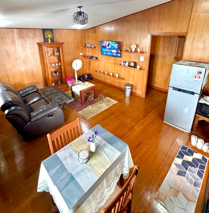 Cabin On The Rooftop - Chiang Mai