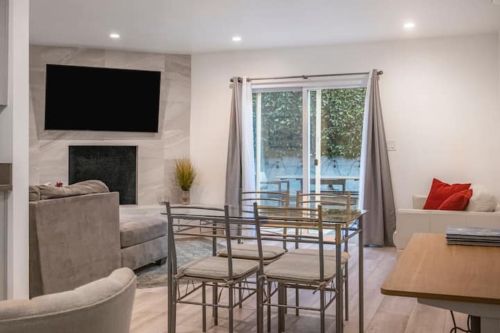 Modern 2+2 * Steps To The Beach * Outdoor Patio - Los Ángeles
