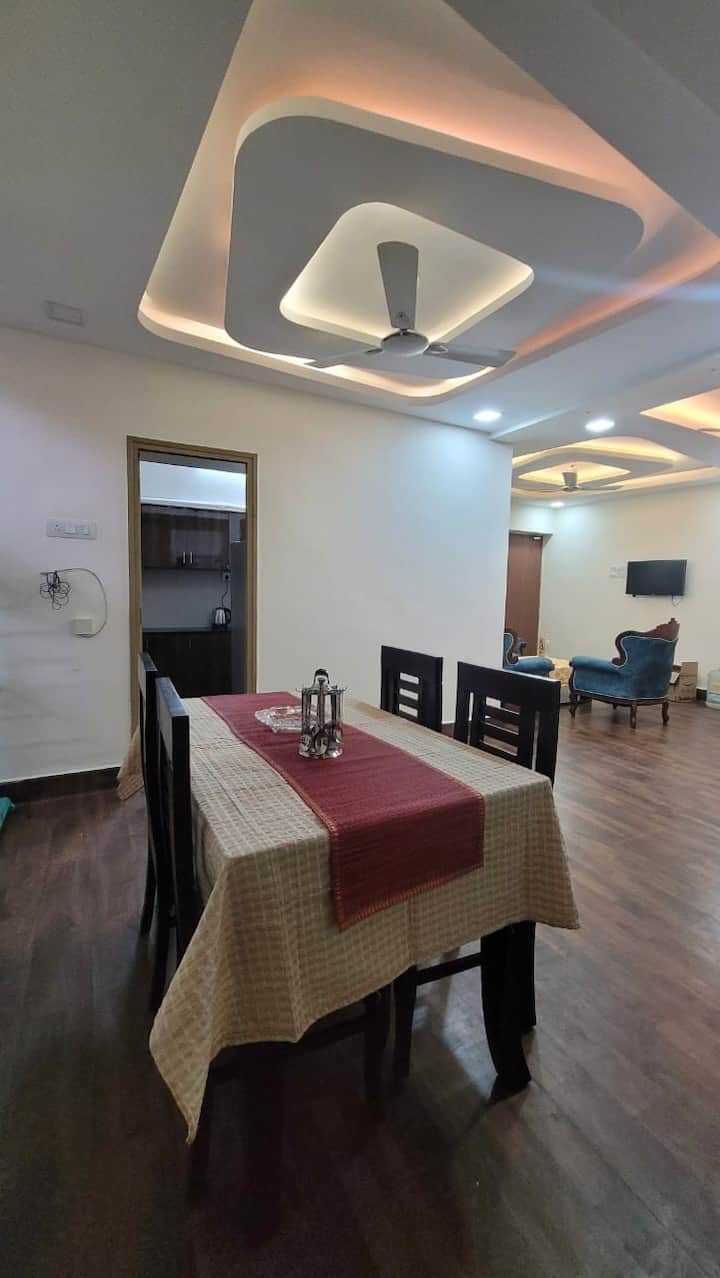 Cozy 1bhk Apartment In T Nagar + Car Parking - Chennai