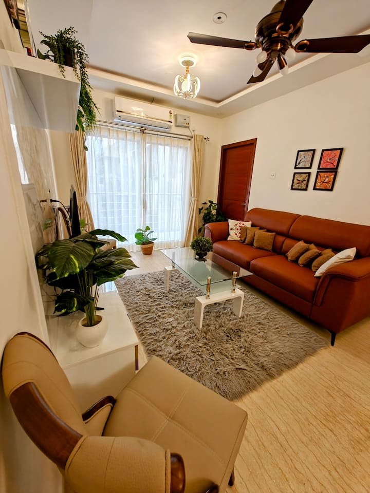 Cozy/modern 2bhk In City Centre - Bangalore