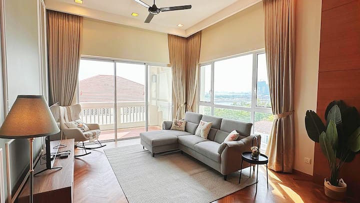 Straits Quay Highest & Spacious Seaview Suite - 3 - Batu Ferringhi