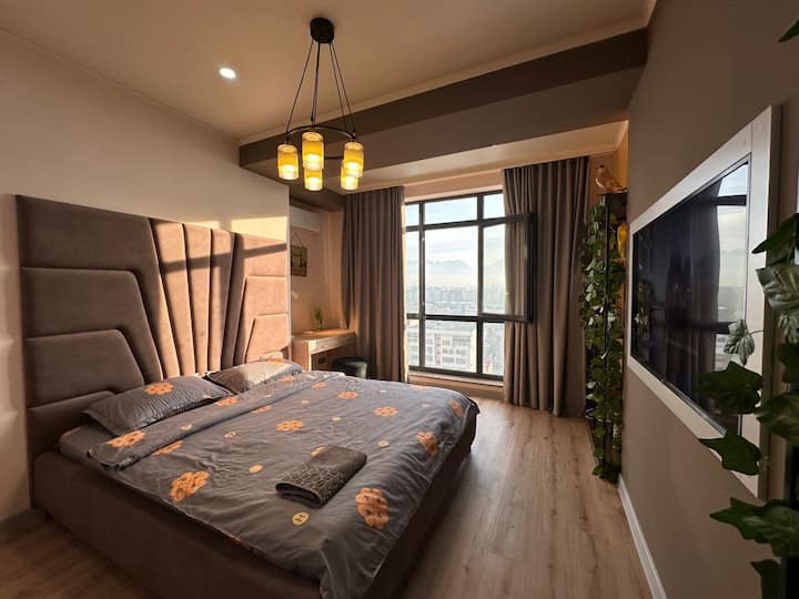2 Bedroom Apartment With Balcony - 키르기스스탄