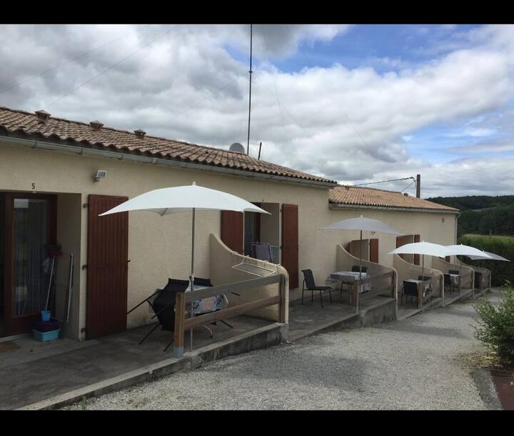 Studio Cosy Face Aux Vignes - Jonzac