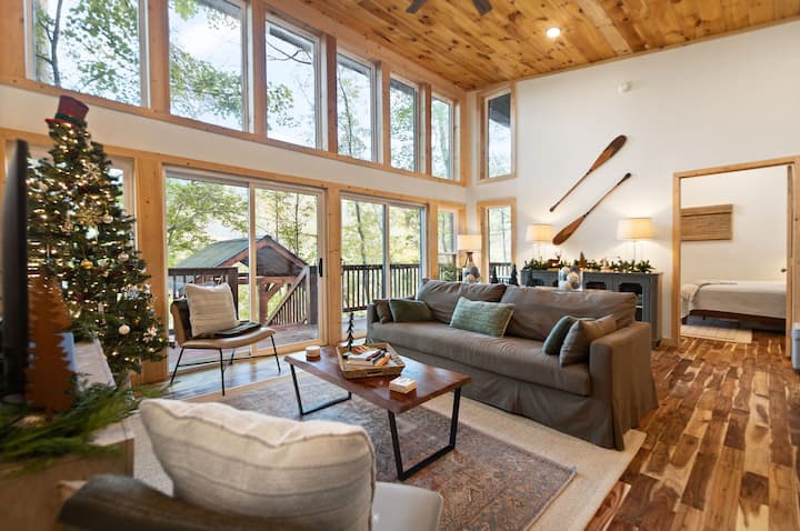 Cozy Cabin 5 Min To Slade: Hot Tub: Yoga Mats - Kentucky