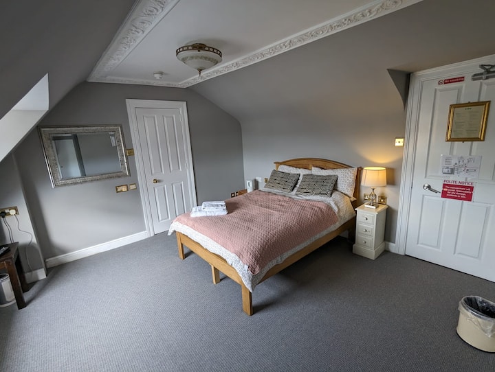 Top Of The Stairs Room - Brighton