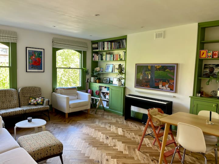 Colourful London Flat In Calm Oasis - Bromley