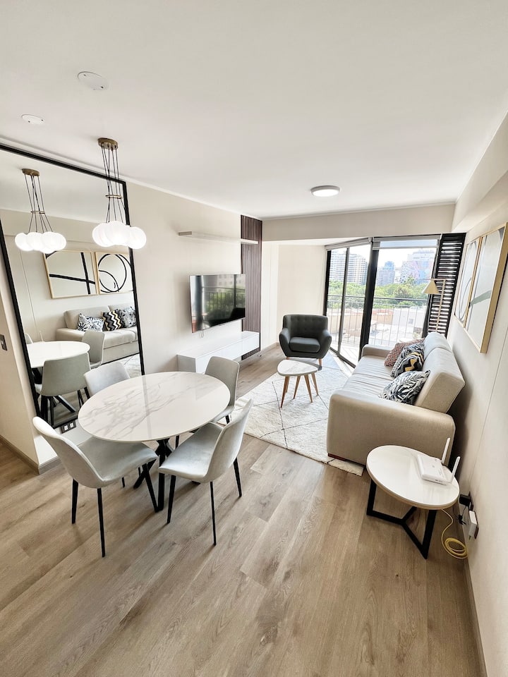 Moderno 2br En Miraflores | Piscina - Peru