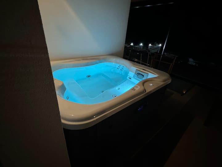 Monkey Luxury Beach Villa - Dhërmi