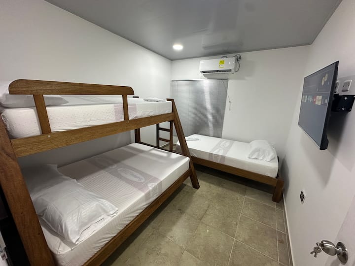 Porlamar - Santiago de Tolú