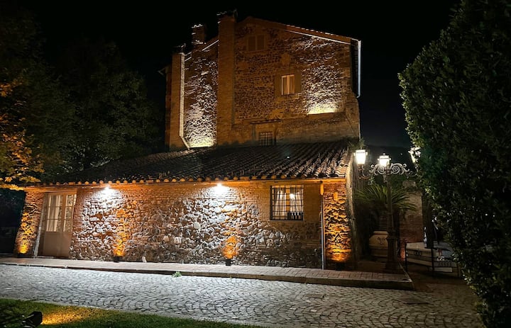 Casina Di Caccia Del 1400 - Pomezia
