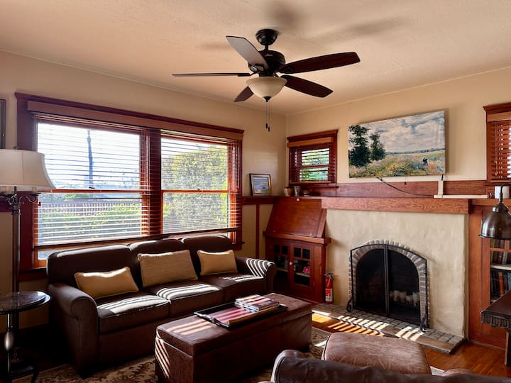 Top 1% House W Garden & King Bed By Balboa Park - San Diego, CA