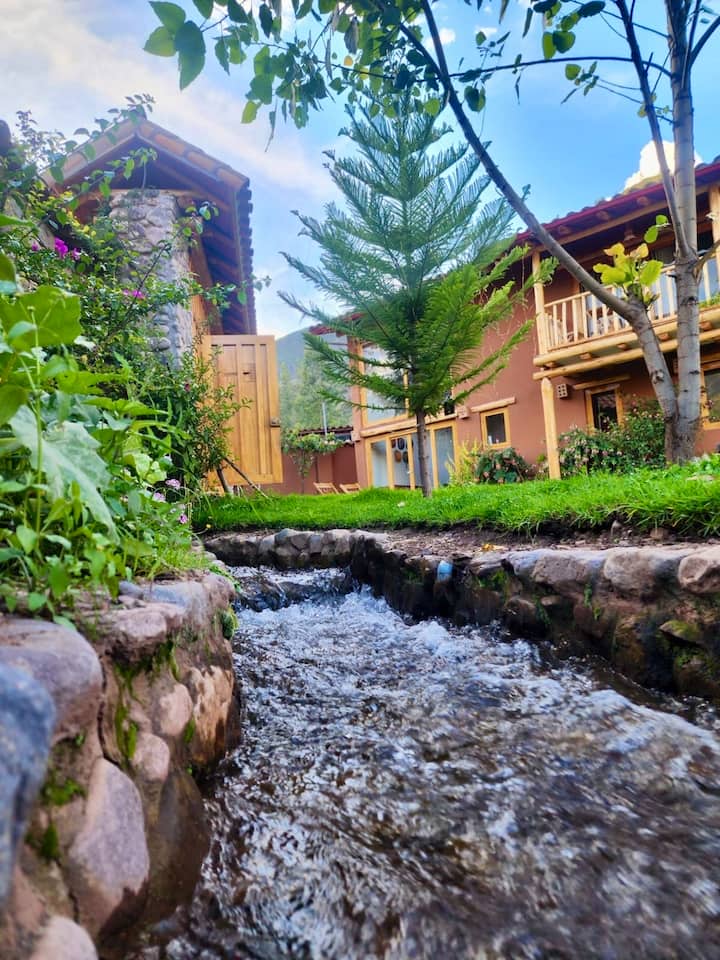 Peaceful Bungalow With A Creek And Mountain Views - Madre de Deus