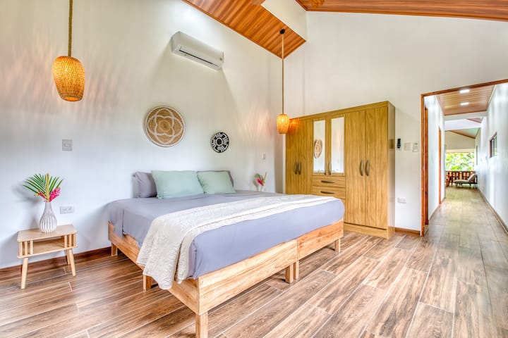 Luxury Beachfront Apartment With Oceanview Terrace - Puerto Viejo de Talamanca