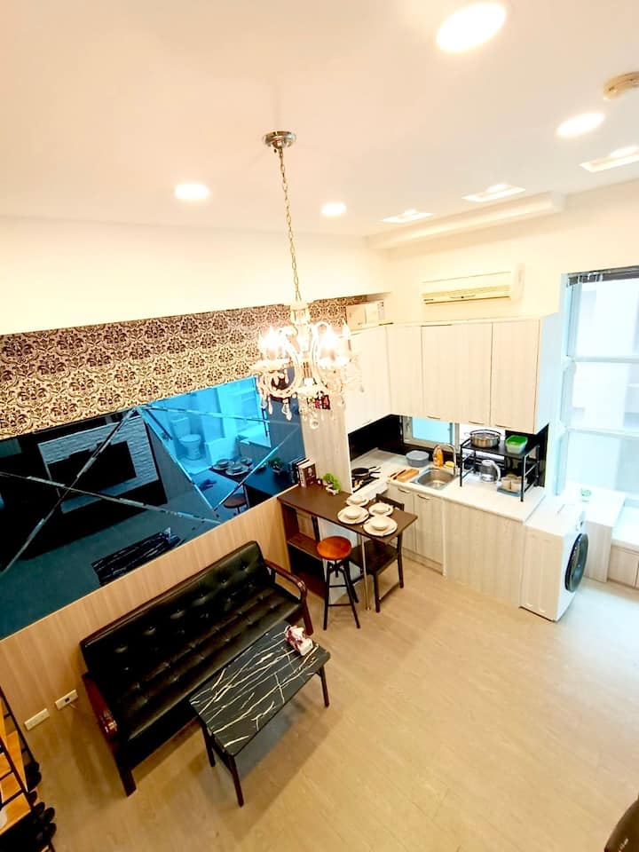 (I9-6)商務/學生/樓中樓套房/mrt/中山商圈/藥局醫院/洗衣機烘衣機/電梯大樓/飯店式管理 - Taipei