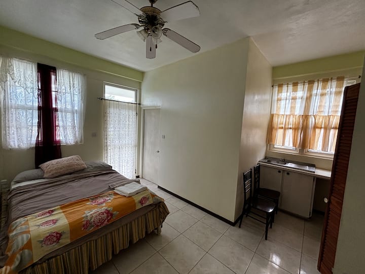 Sea Breeze–home Away From Home - Dominica