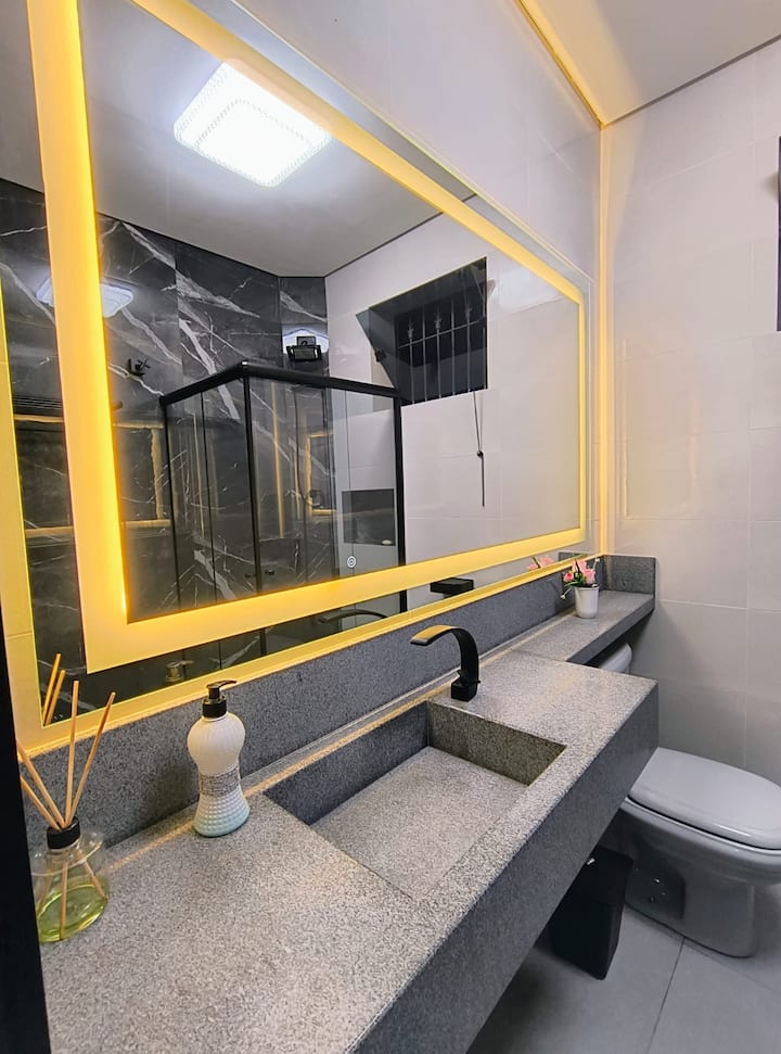 Casa Com Piscina Em Peruibe - Peruíbe